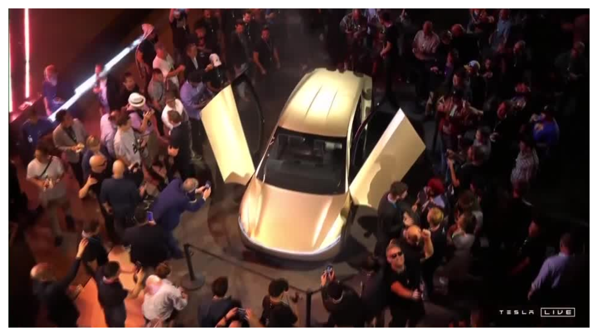 Así son el robotaxi 'Cybercab' y el autobús 'Robovan' de Elon Musk