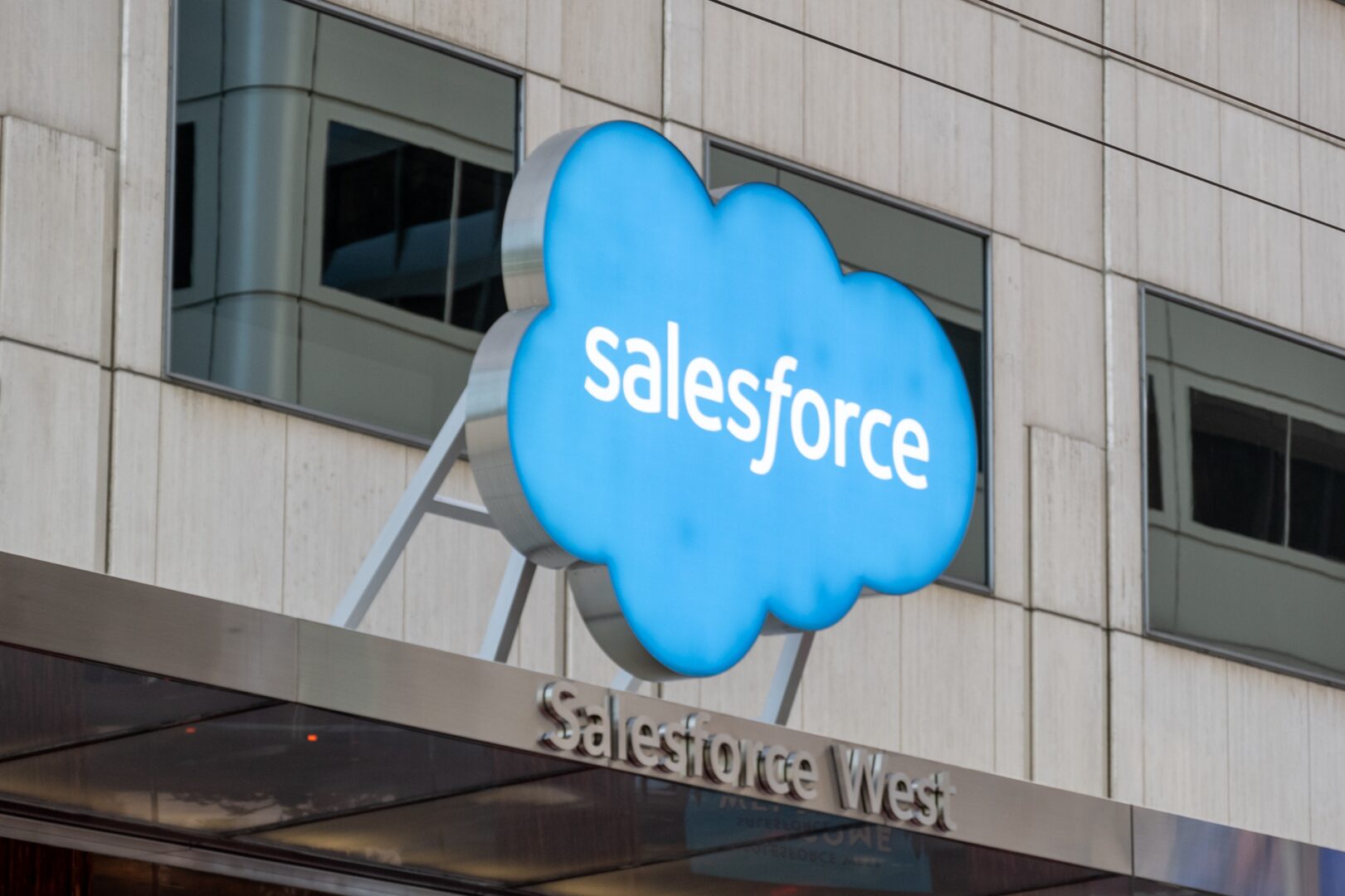 Inversión millonaria de Salesforce en Argentina: busca crear un hub ...